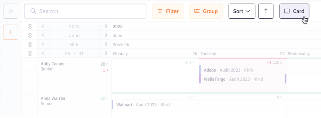 How does the schedule work in Beeye and what are its main features?
